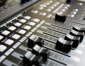 Lower Hz Means More Bass? Bass & Frequency Link Explained