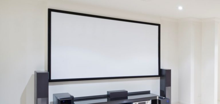 A Guide To Cleaning Your Projector Screen (5 Simple Steps)